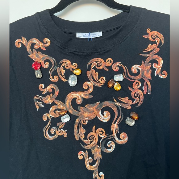 Zara | Tops | Zara Graphic Tshirt W Jewels Nwt | Poshmark